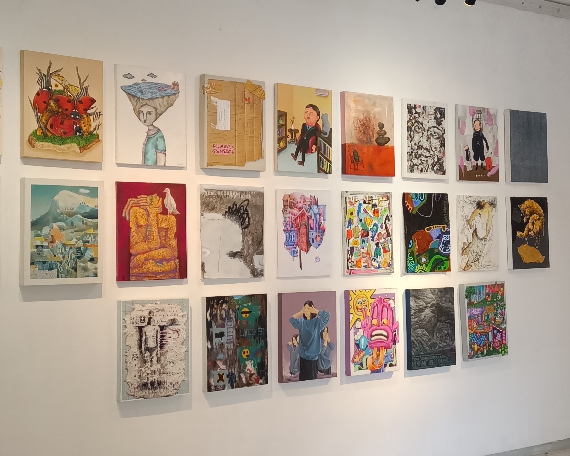 Mini Art Malang, Ajang Apresiasi Karya Seniman Lokal - DIANNS.ORG